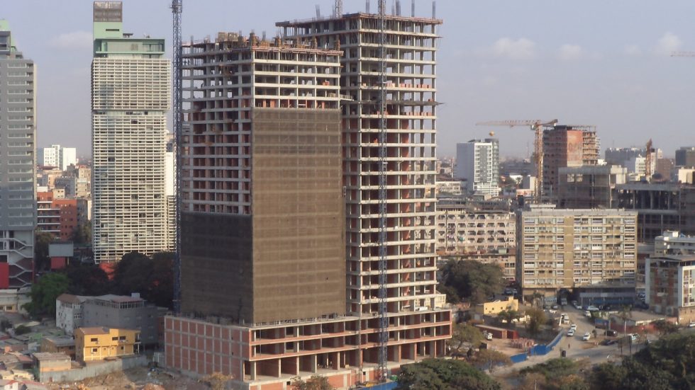 Edifício Luanda Tower, Luanda, Angola - Double D Soluções de engenharia